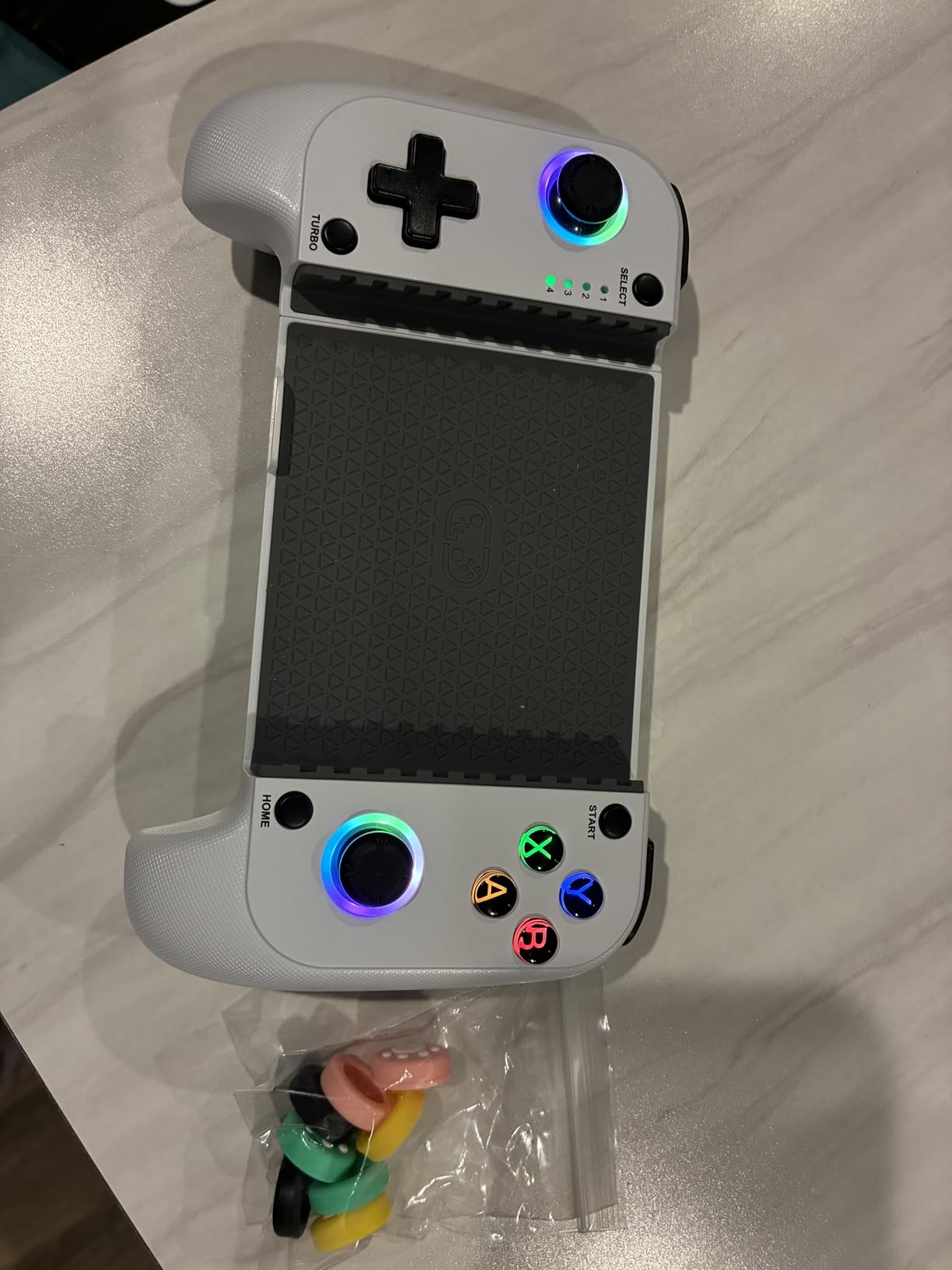 8 Best Mobile Gaming Controllers for Phones (March 2026)