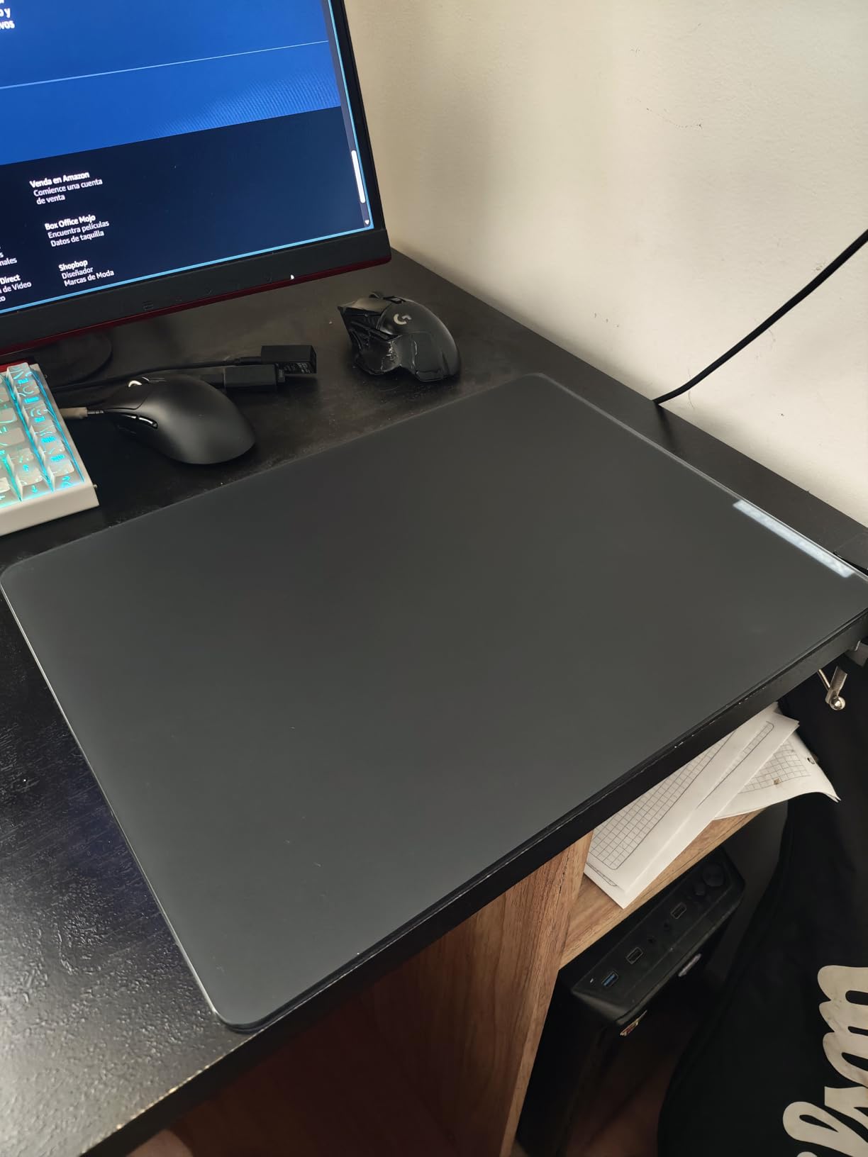 8 Best Glass Gaming Mouse Pads (March 2026) - Expert Reviews & Guide